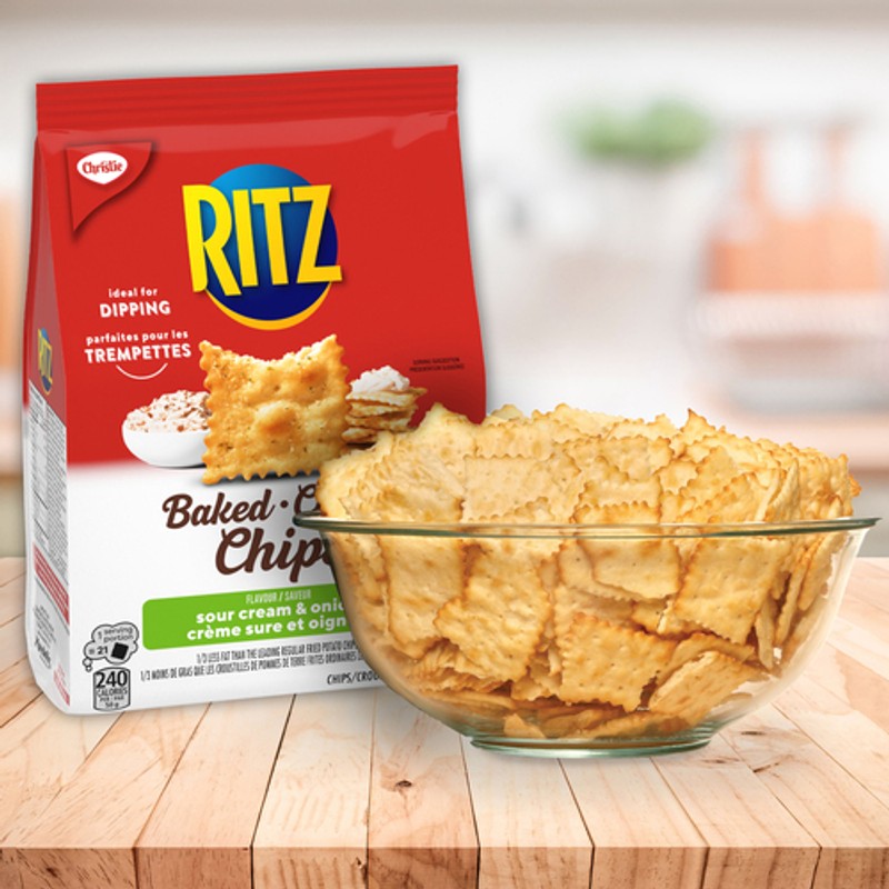 Ritz Baked Chips Sour Cream & Onion 240 g - Voilà Online Groceries & Offers
