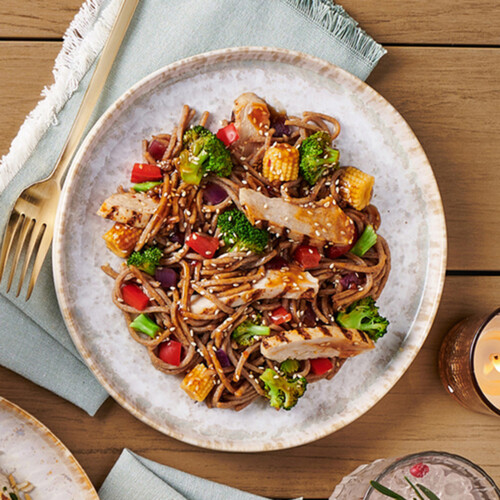 Nestle Frozen Meal Broccoli & Sesame Chicken 281 g - Voilà Online ...