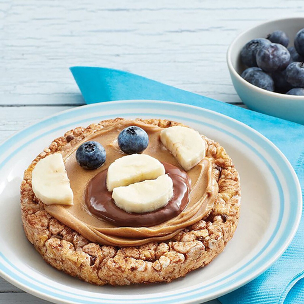 Quaker Crispy Minis Brown Rice Cakes Chocolate Chip & Caramel 199 g ...