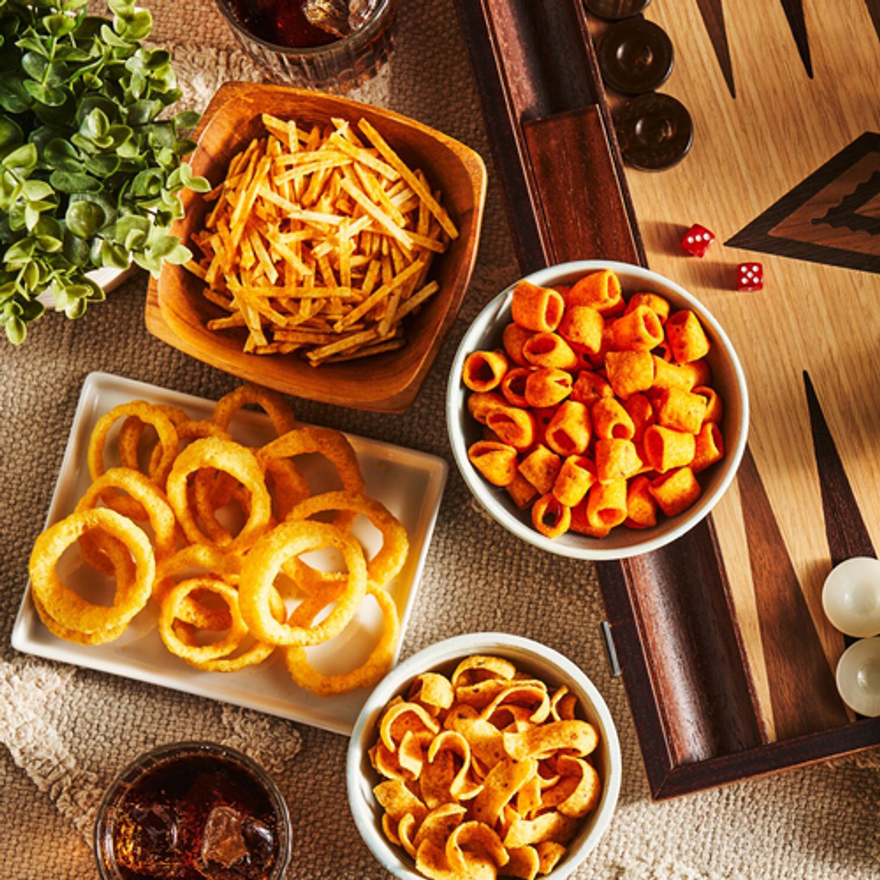 Fritos Hoops Corn Chips BBQ 340 g - Voilà Online Groceries & Offers